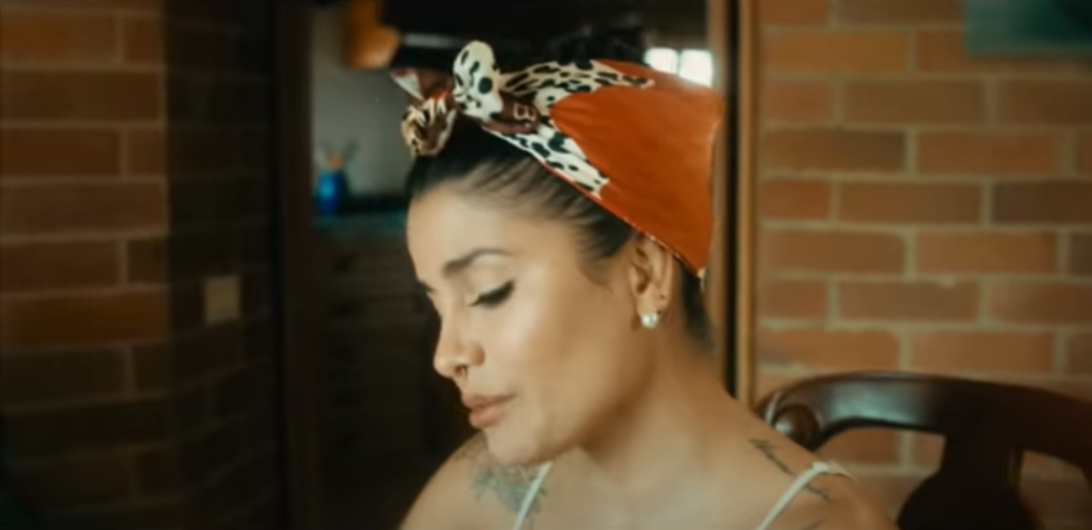 “Telenovela”, así suena lo más reciente de Martina La Peligrosa ...