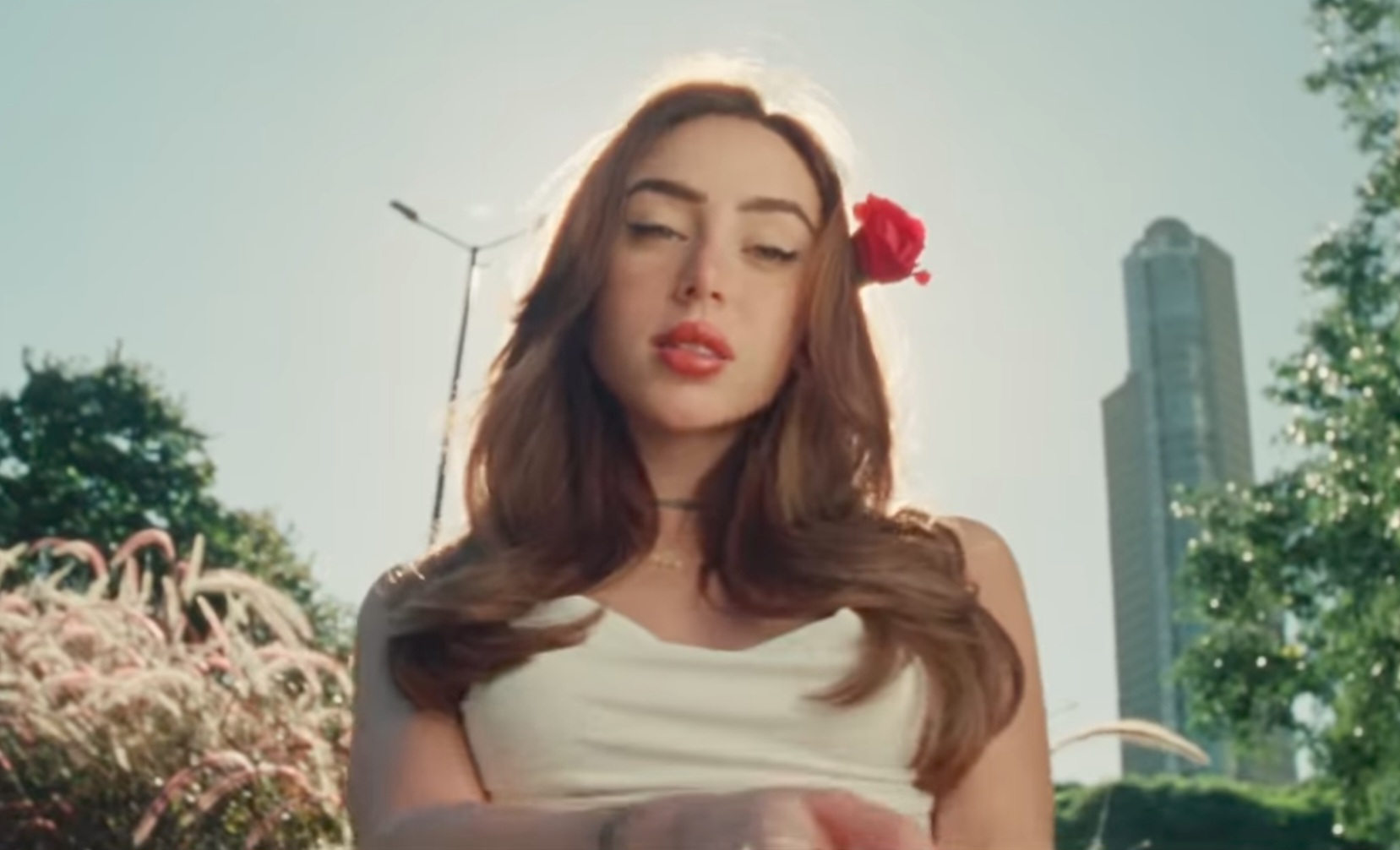 "Ojos Verdes" de Nicki Nicole entra en fórmula - Nuevos Talentos Urbanos