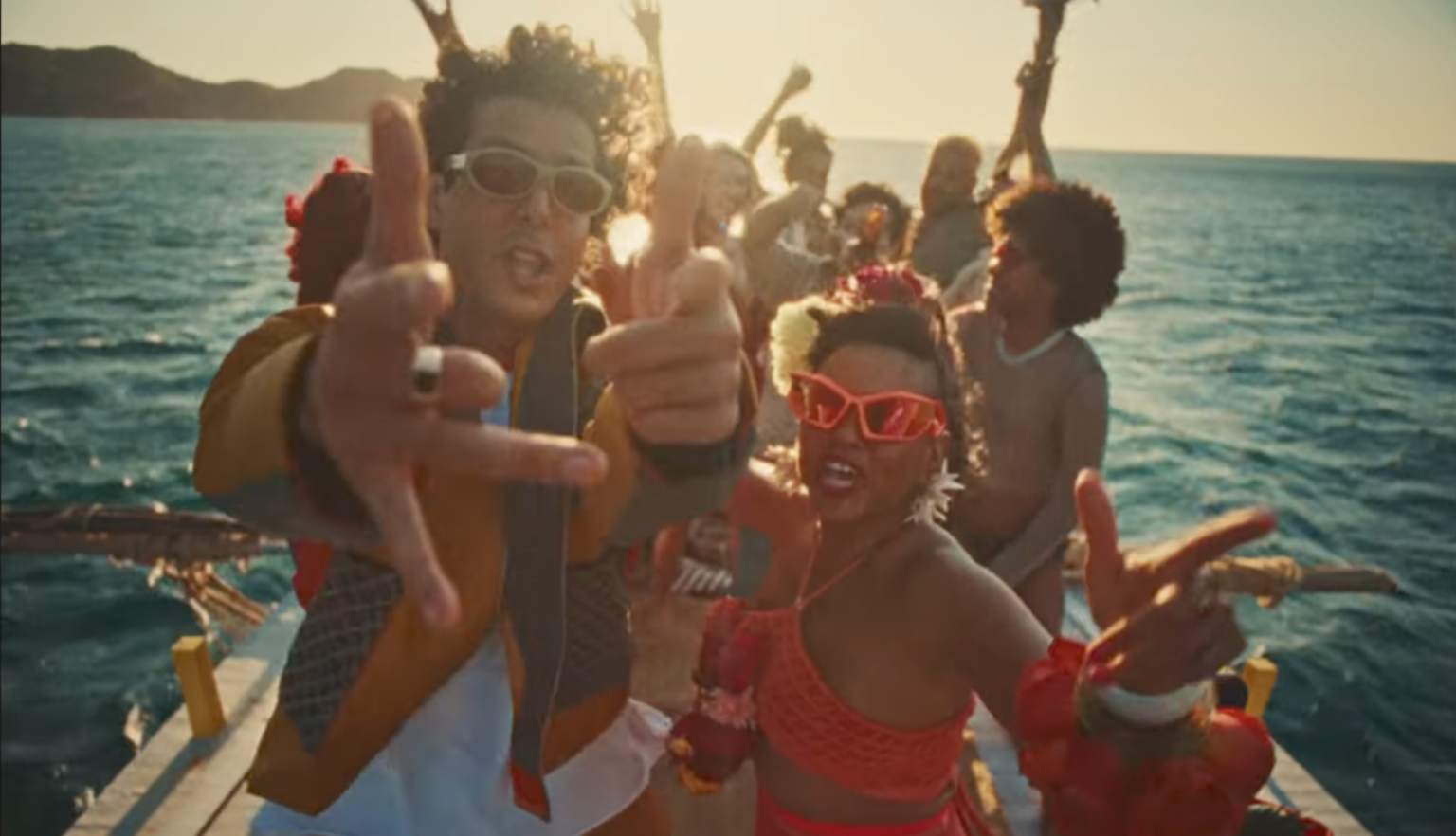 La unión de Bomba Estéreo y Rawayana: ASTROPICAL - Nuevos Talentos Urbanos